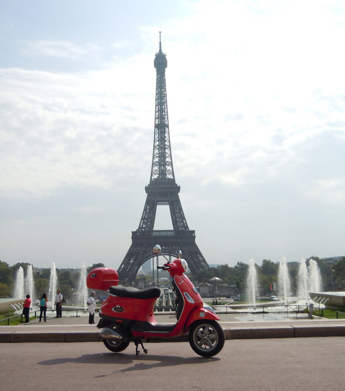 All you need to know about riding a scooter in Paris